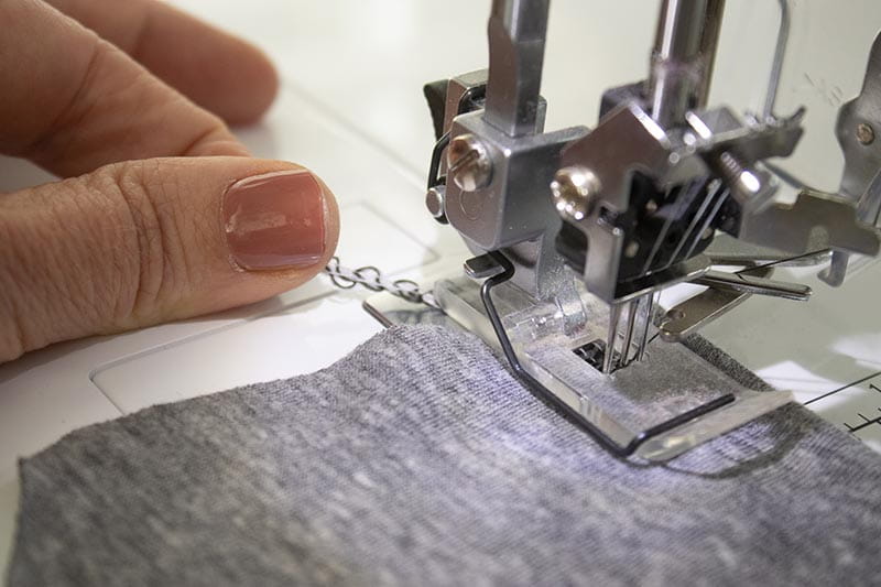 Sew the neckband top-stitching.