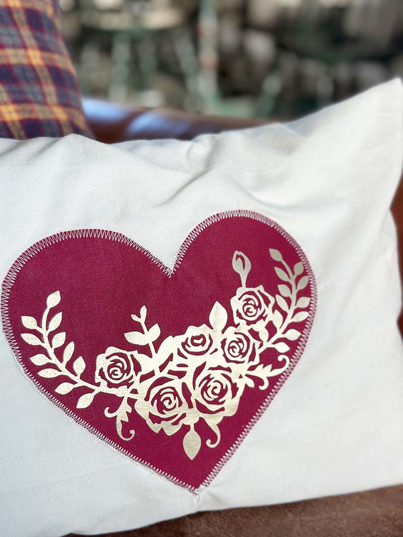 How to make a DIY pillowcase | Brother