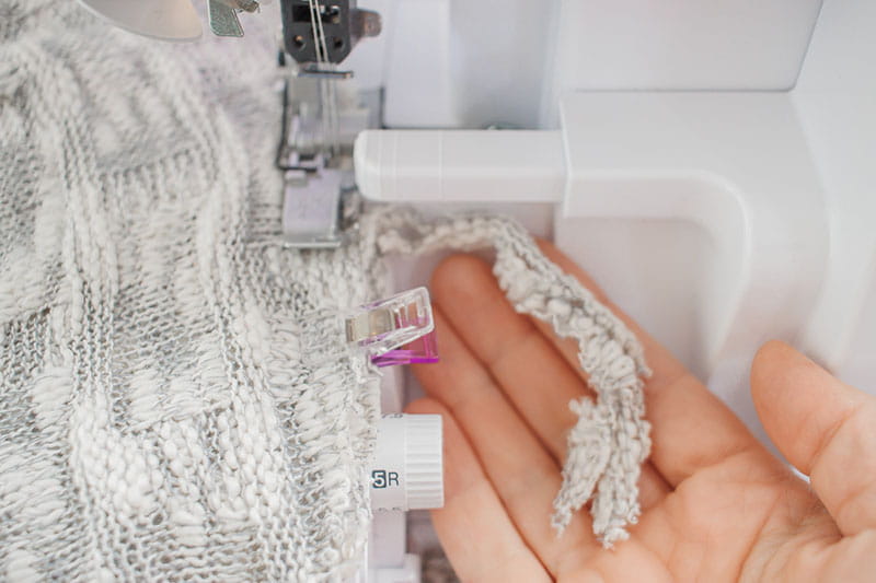 How to sew sweater knits with Airflow3000 | Brother