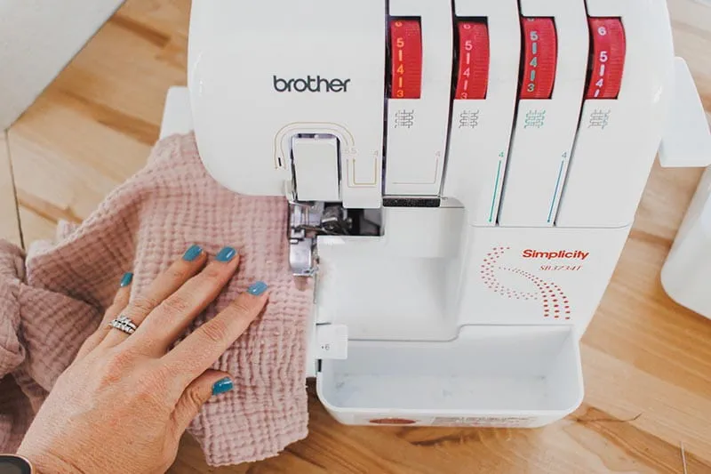 How to hem with decorative stitches | Brother