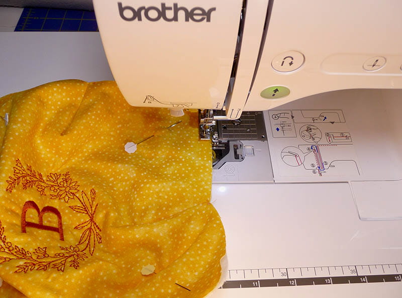 How to make an embroidered bowl cozy | Brother