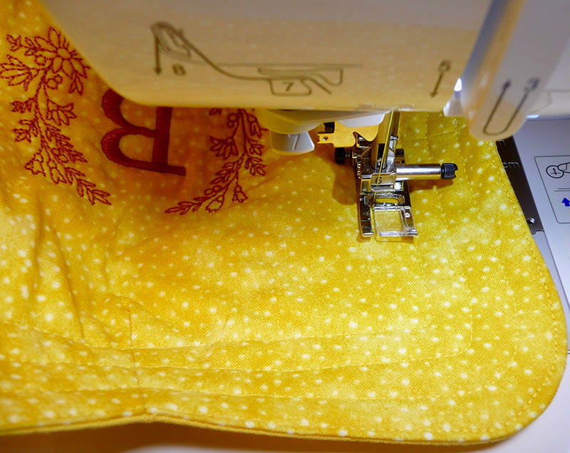 How to make an embroidered bowl cozy | Brother