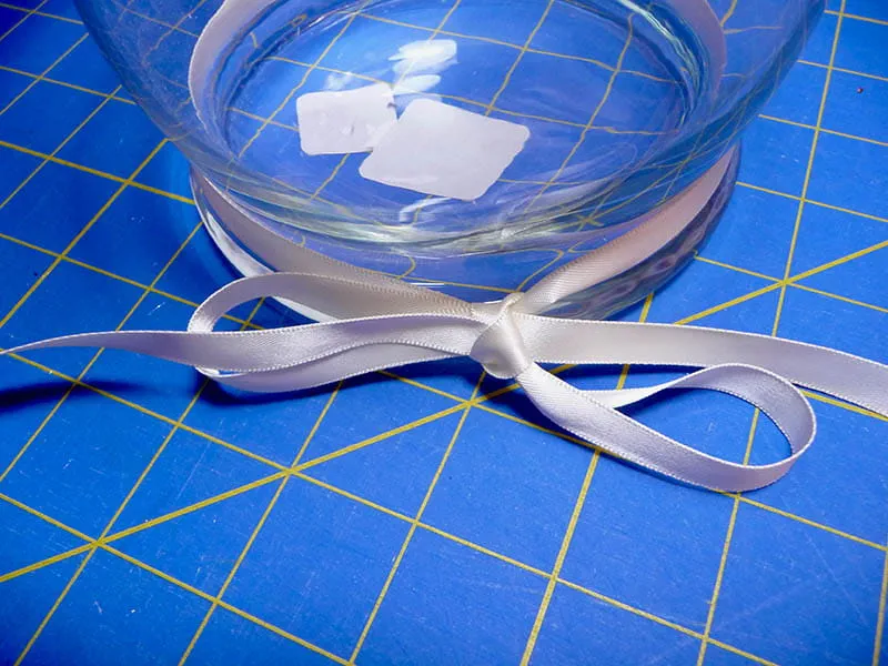 How to embroider a candle cover | Brother