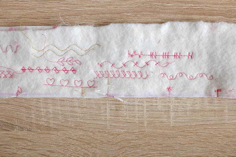 How to make a quilt with decorative stitches | Brother