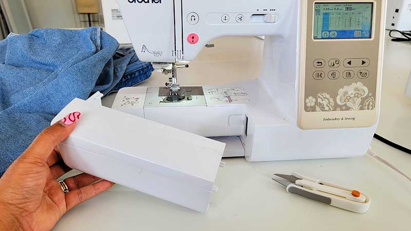 How to sew sequin-cuffed jeans | Brother