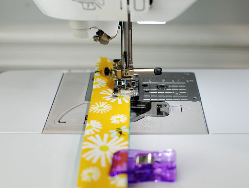 How to sew a fabric key fob with SE1900 | Brother