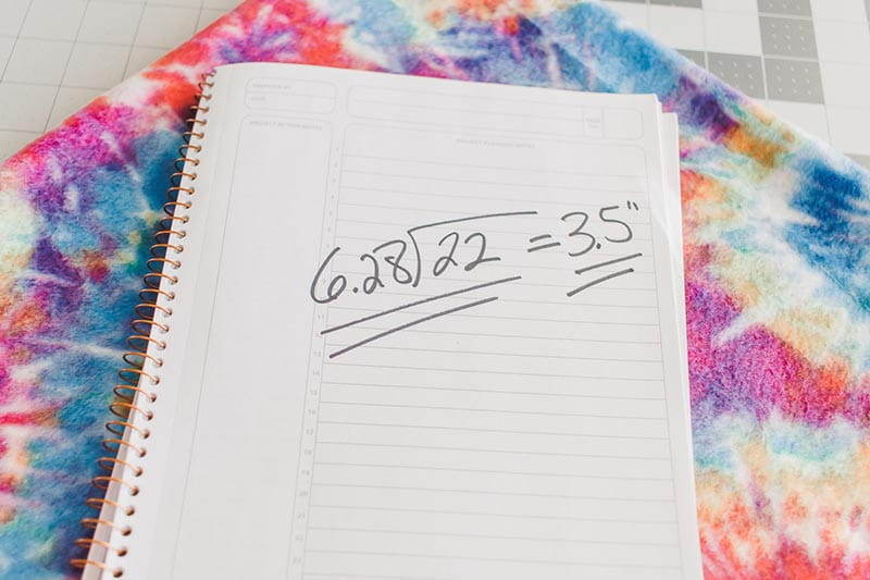 How to make a wearable fleece blanket with hood | Brother